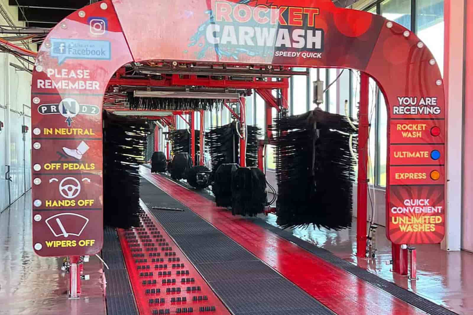 Car Wash in Lincoln, NE on O St | Rocket Carwash